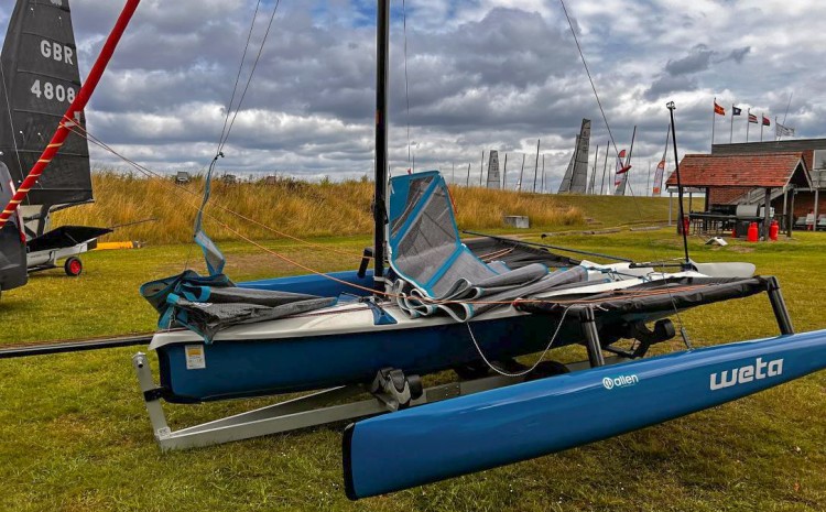 Wētā - Fun. Fast. Easy. Sailing for you and your family. | Weta